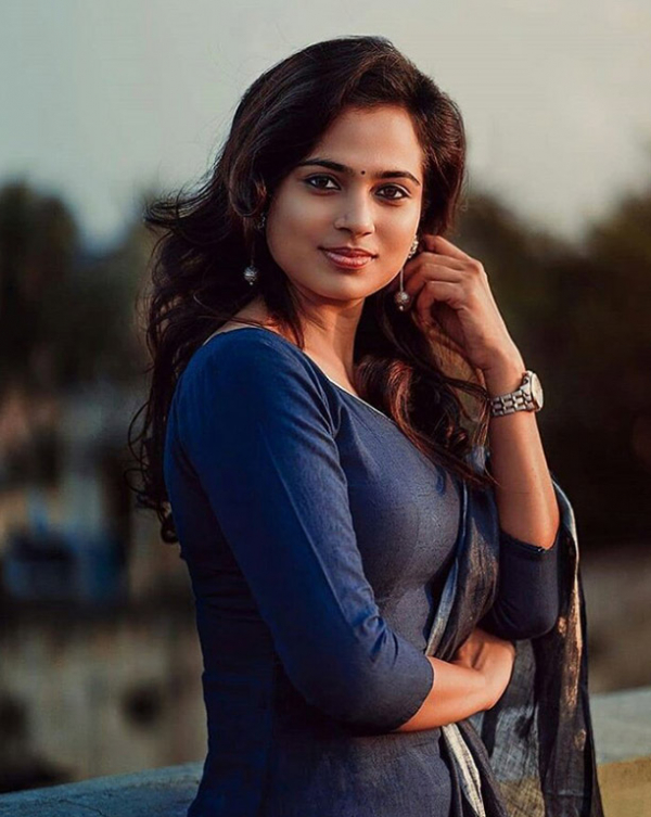 Ramya Pandian Photos Collection – CuckooRadio.com | Internet Radio ...