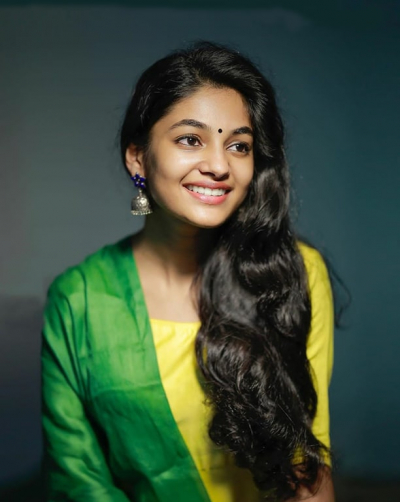 Actress Ivana Image Collections – CuckooRadio.com | Internet Radio ...